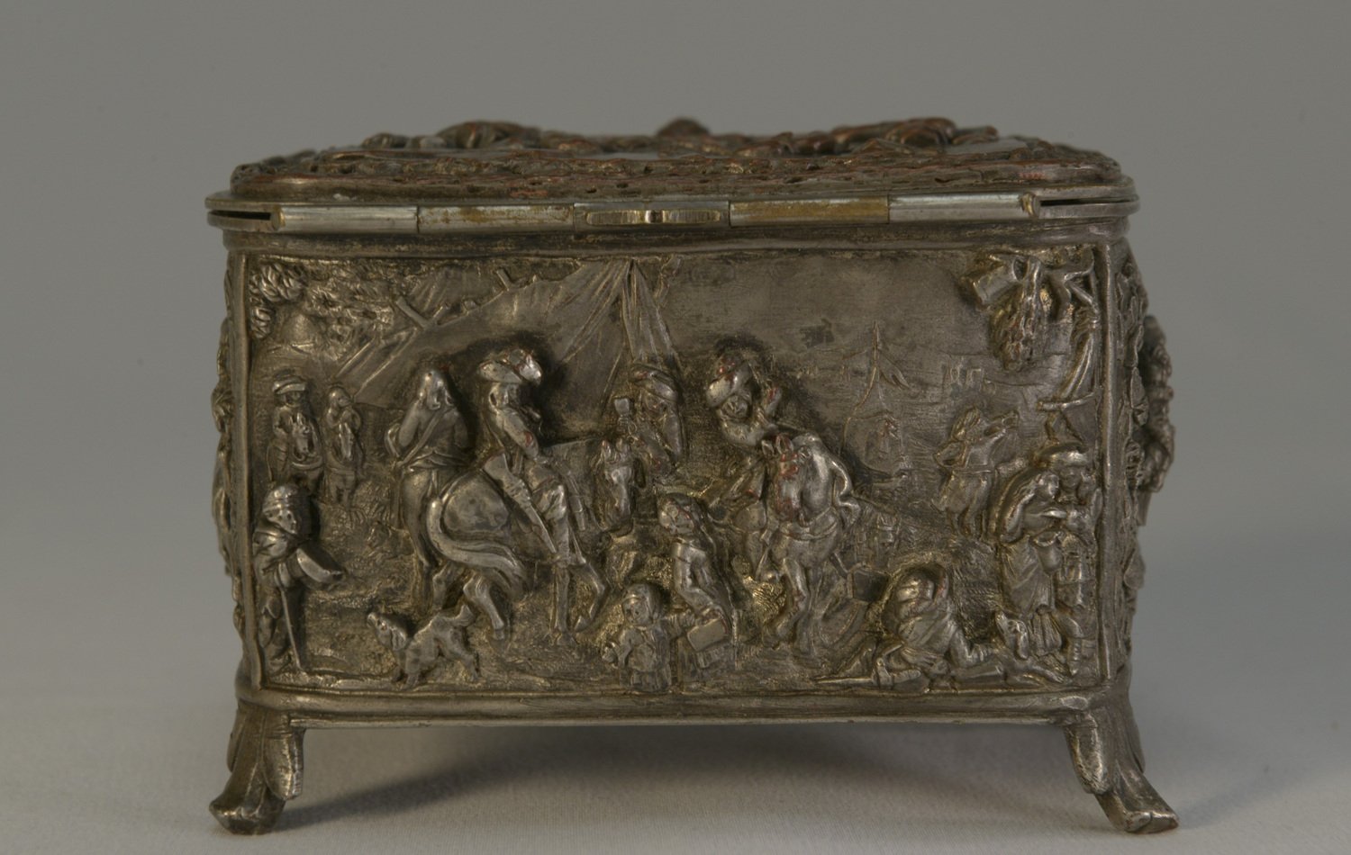 Silver-Plated Embossed Copper Box, Early 19th Century for sale at Pamono