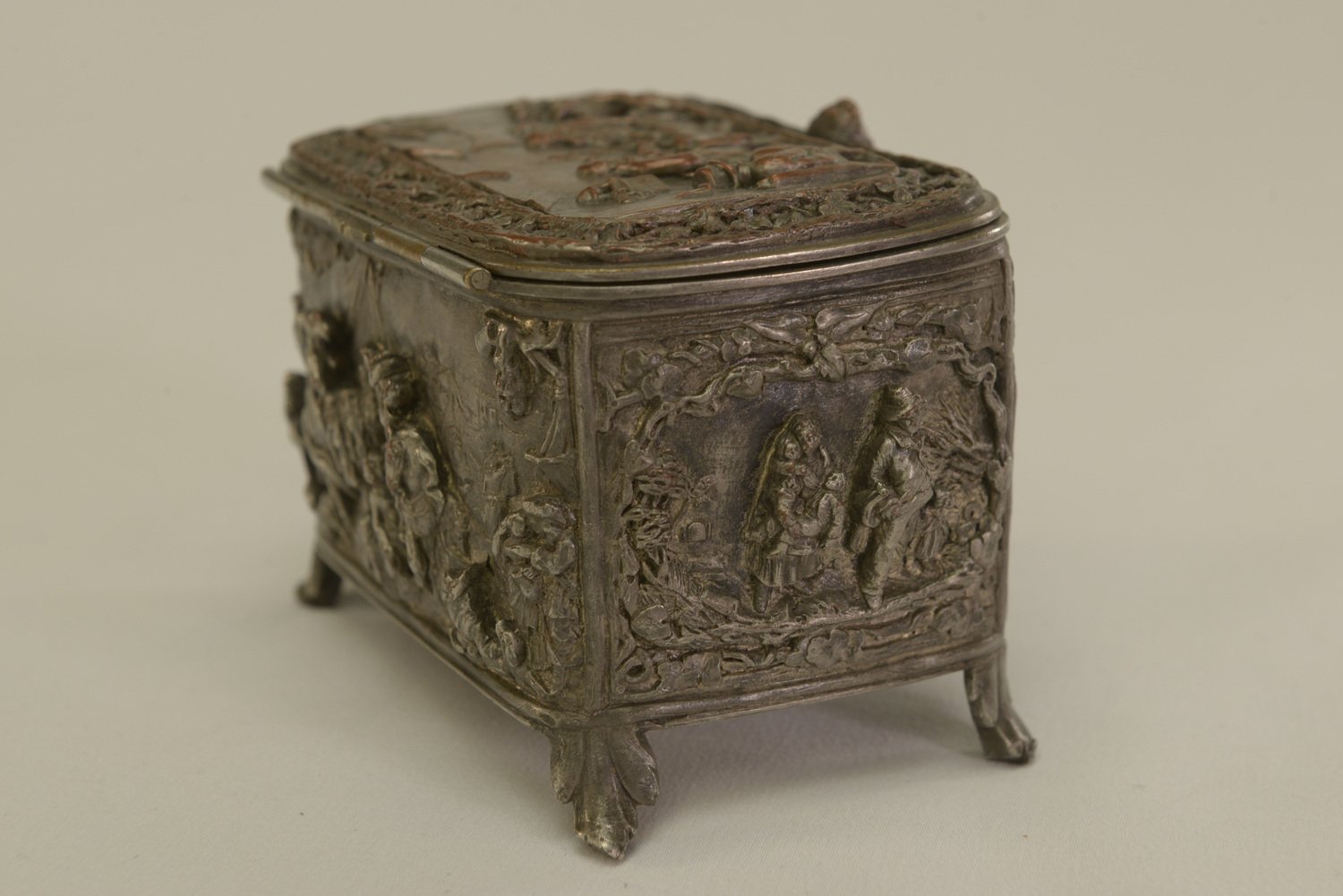 Silver-Plated Embossed Copper Box, Early 19th Century for sale at Pamono