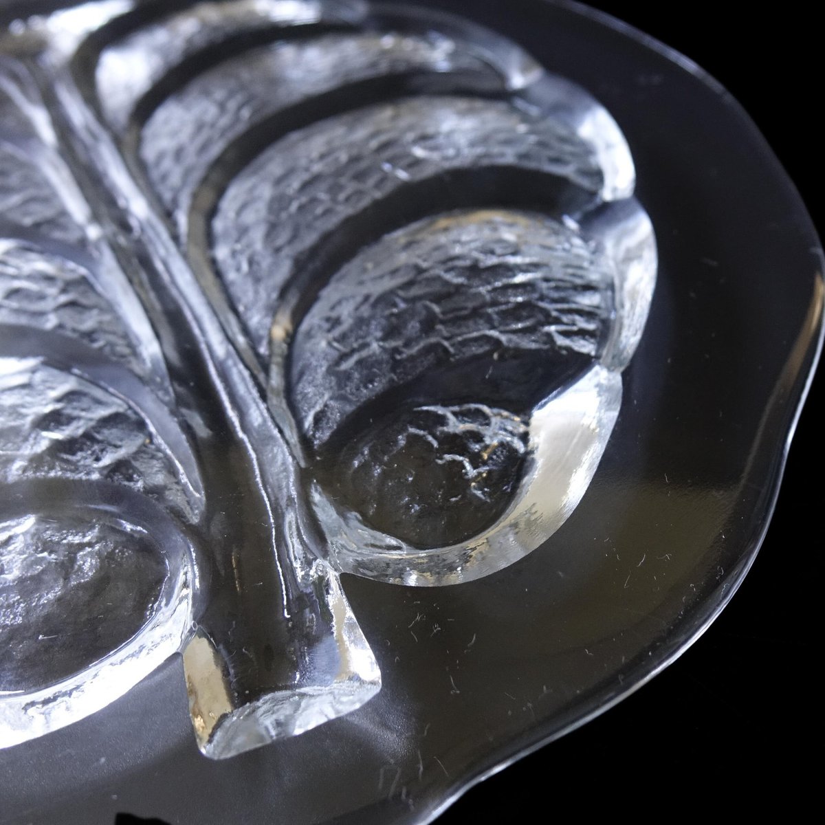 Piatto di formaggi Eden vintage di Lars Hellsten per Orrefors in ...