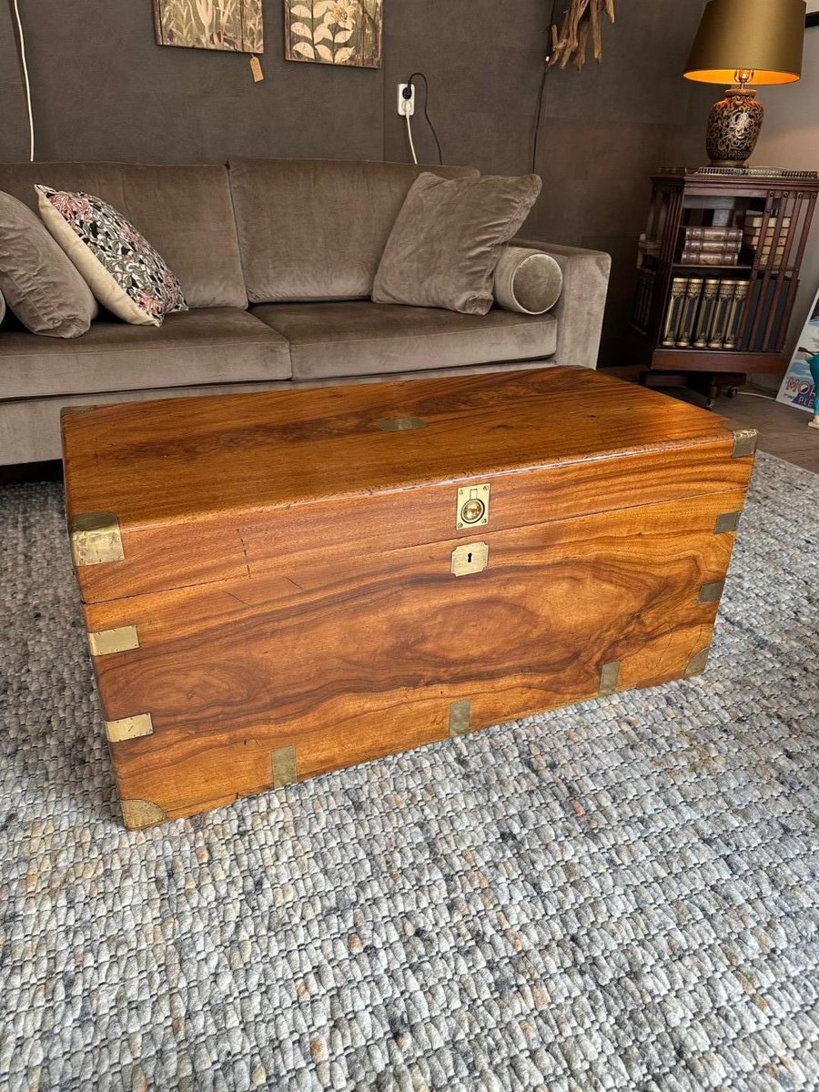 Antique Campaign Box, 1890s for sale at Pamono