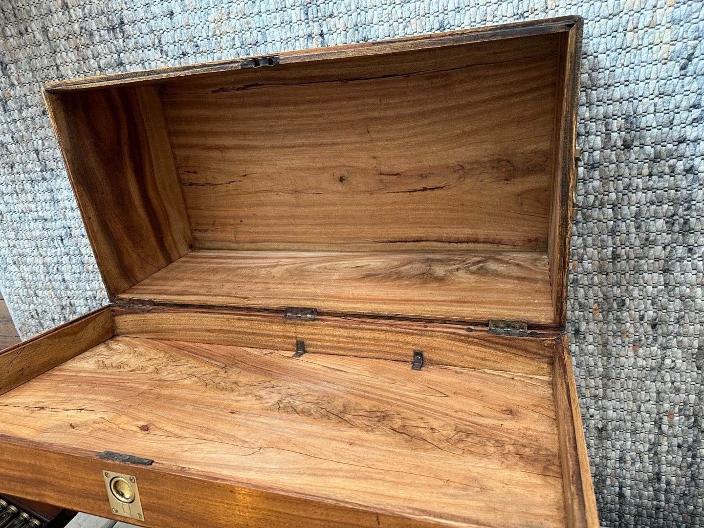 Antique Campaign Box, 1890s for sale at Pamono