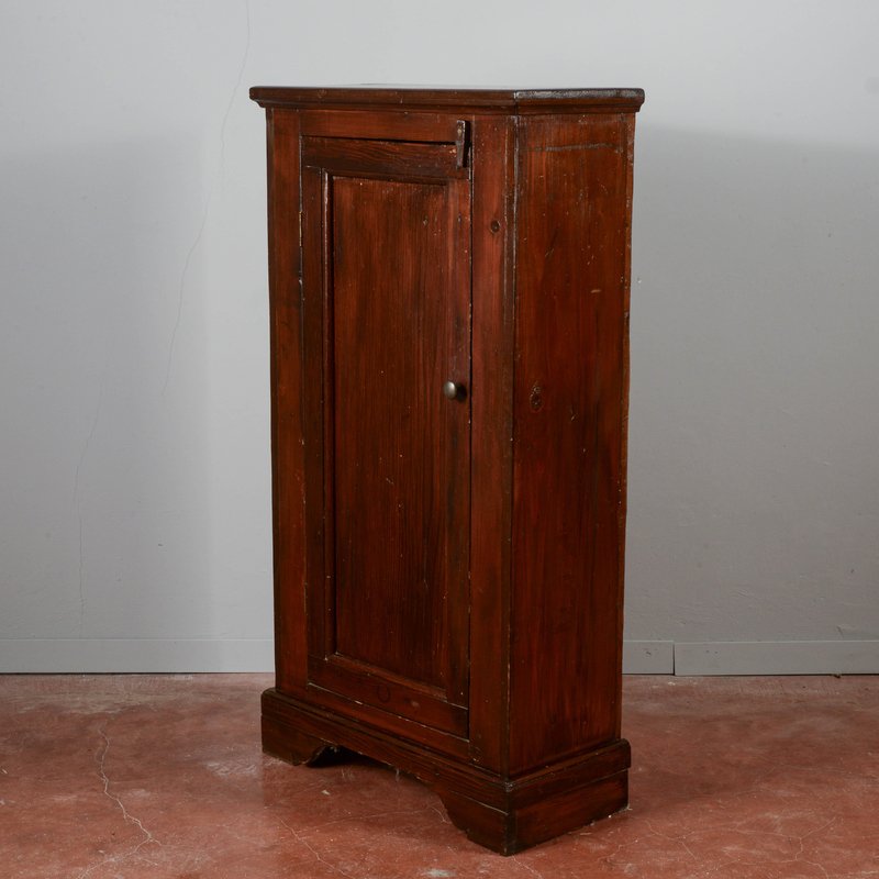 Small Antique Cabinet in Italian Fir, 1800s for sale at Pamono