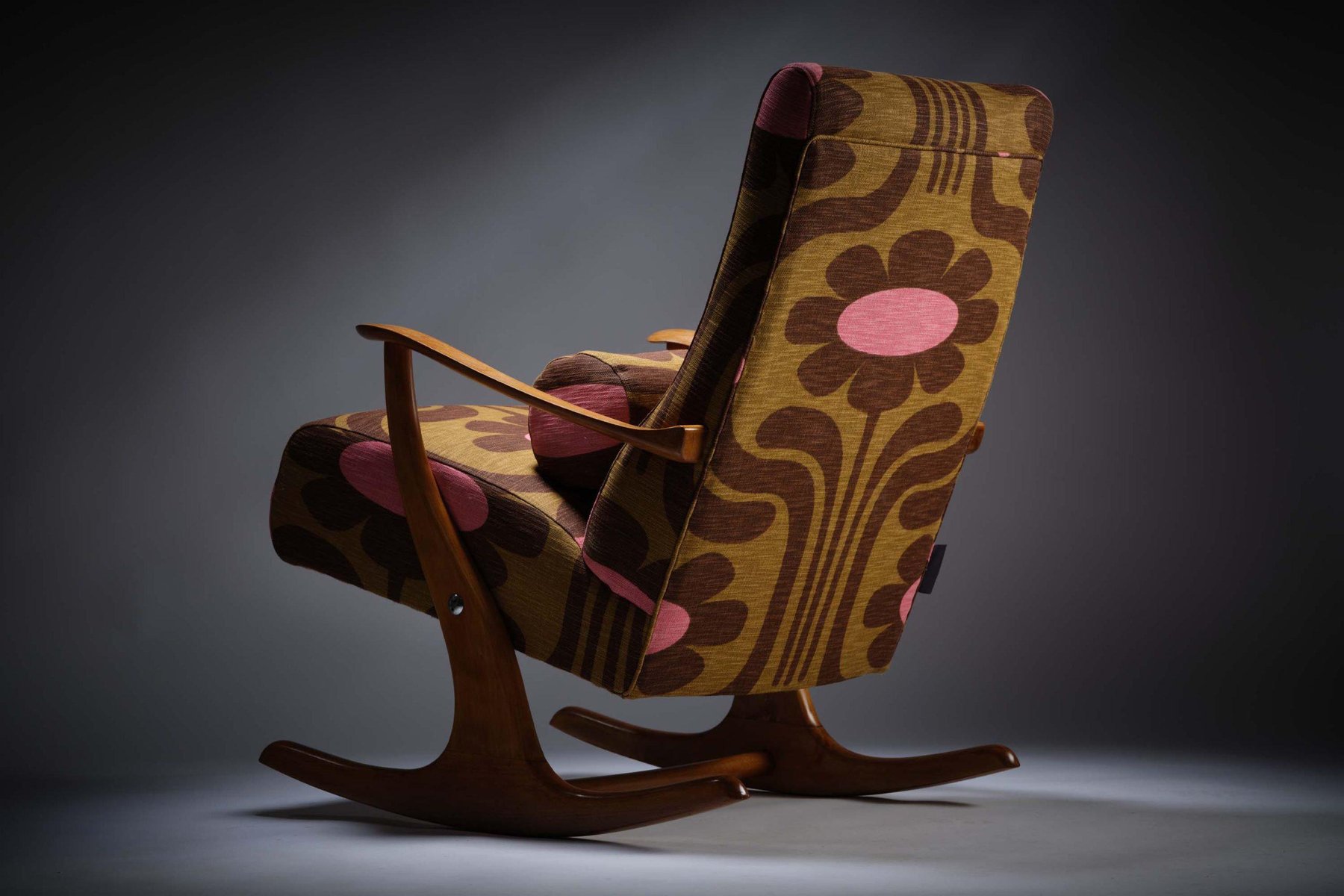 Mid-Centurry Danish Rocker, 1970s for sale at Pamono