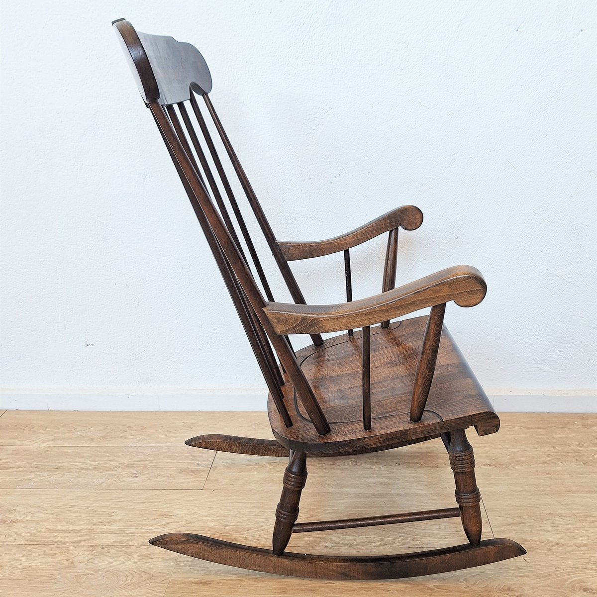Vintage Scandinavian Rocking Chair, 1970s for sale at Pamono
