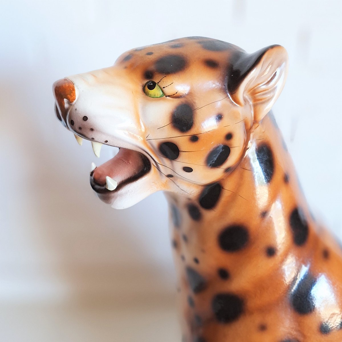 Vintage Ceramic Leopard Statue, 1970s for sale at Pamono
