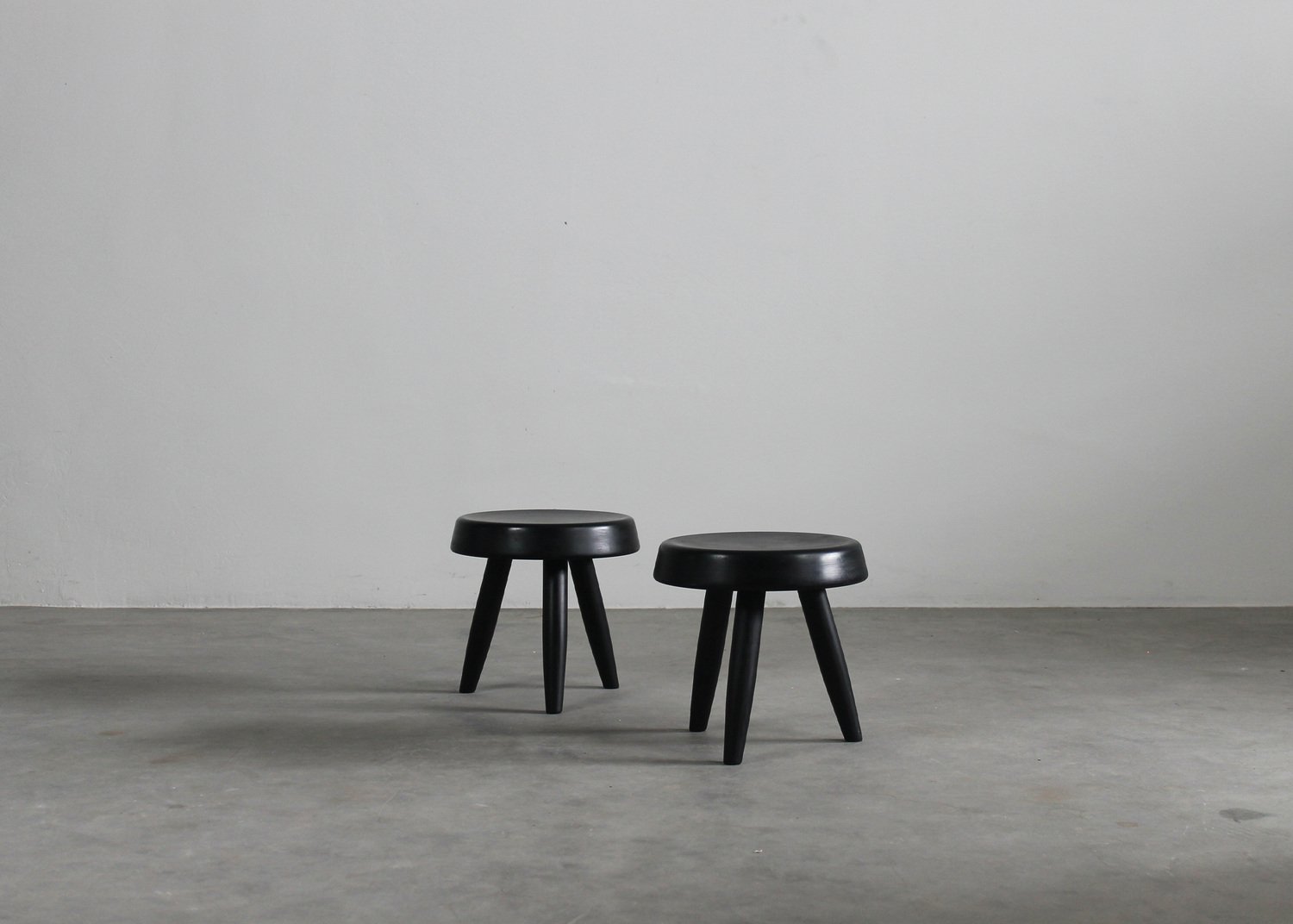 Set of Vintage Stools in Black Lacquered Wood by Charlotte Perriand ...