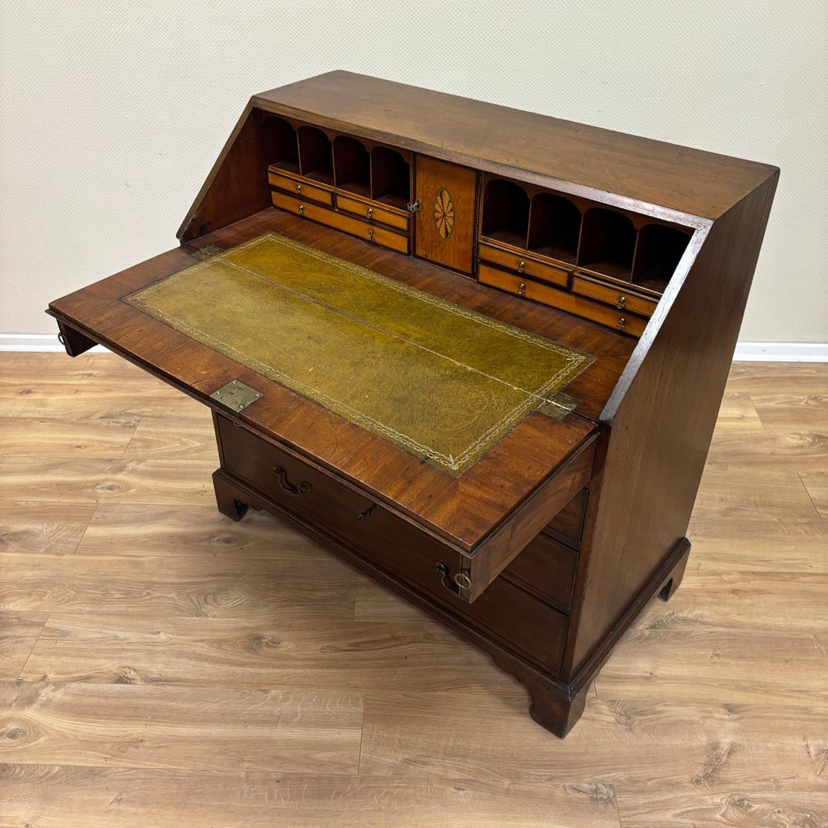 Antique Mahogany Secretary, England, 1880s for sale at Pamono