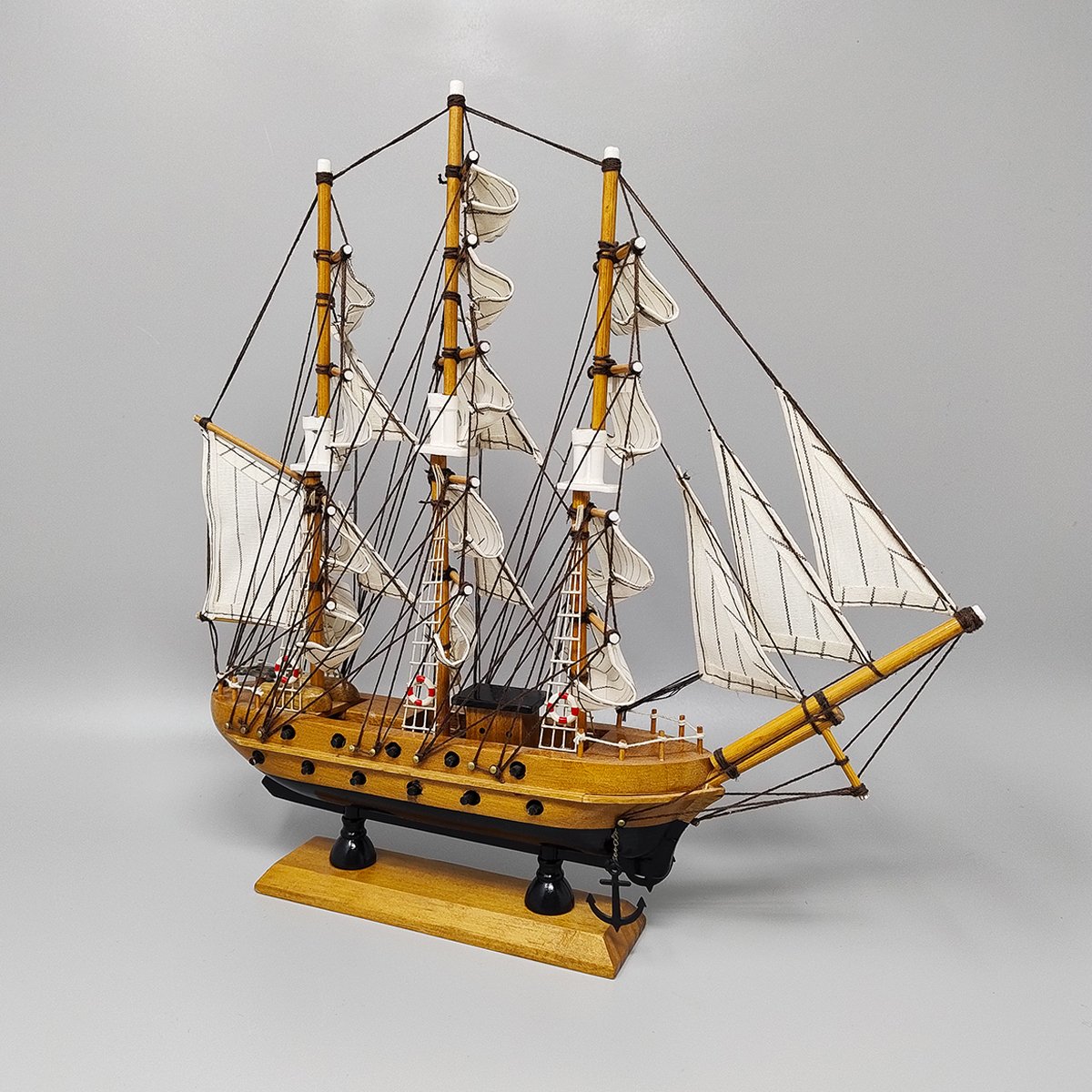 Astonishing Mayflower Model Ship, England, 1970s for sale at Pamono