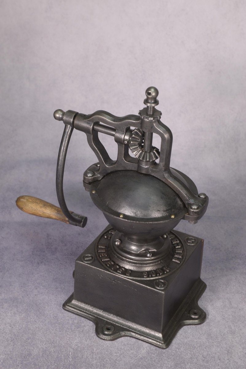 Model A1 Coffee Grinder from Peugeot, 1900s for sale at Pamono