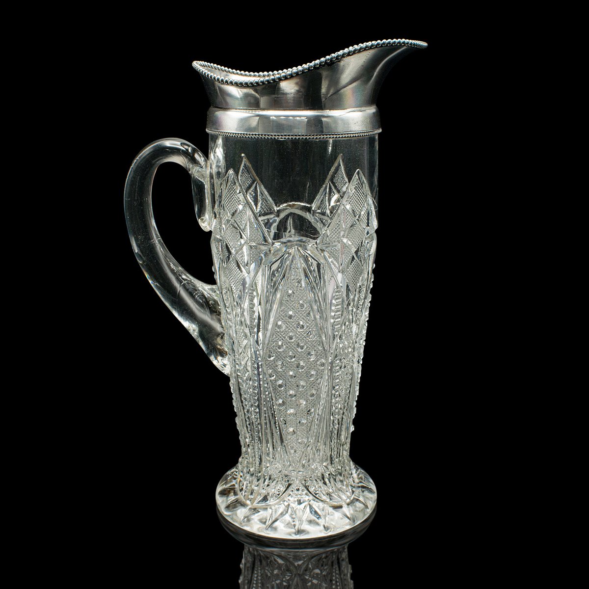 Antique English Cut Glass Serving Jug, 1890s for sale at Pamono