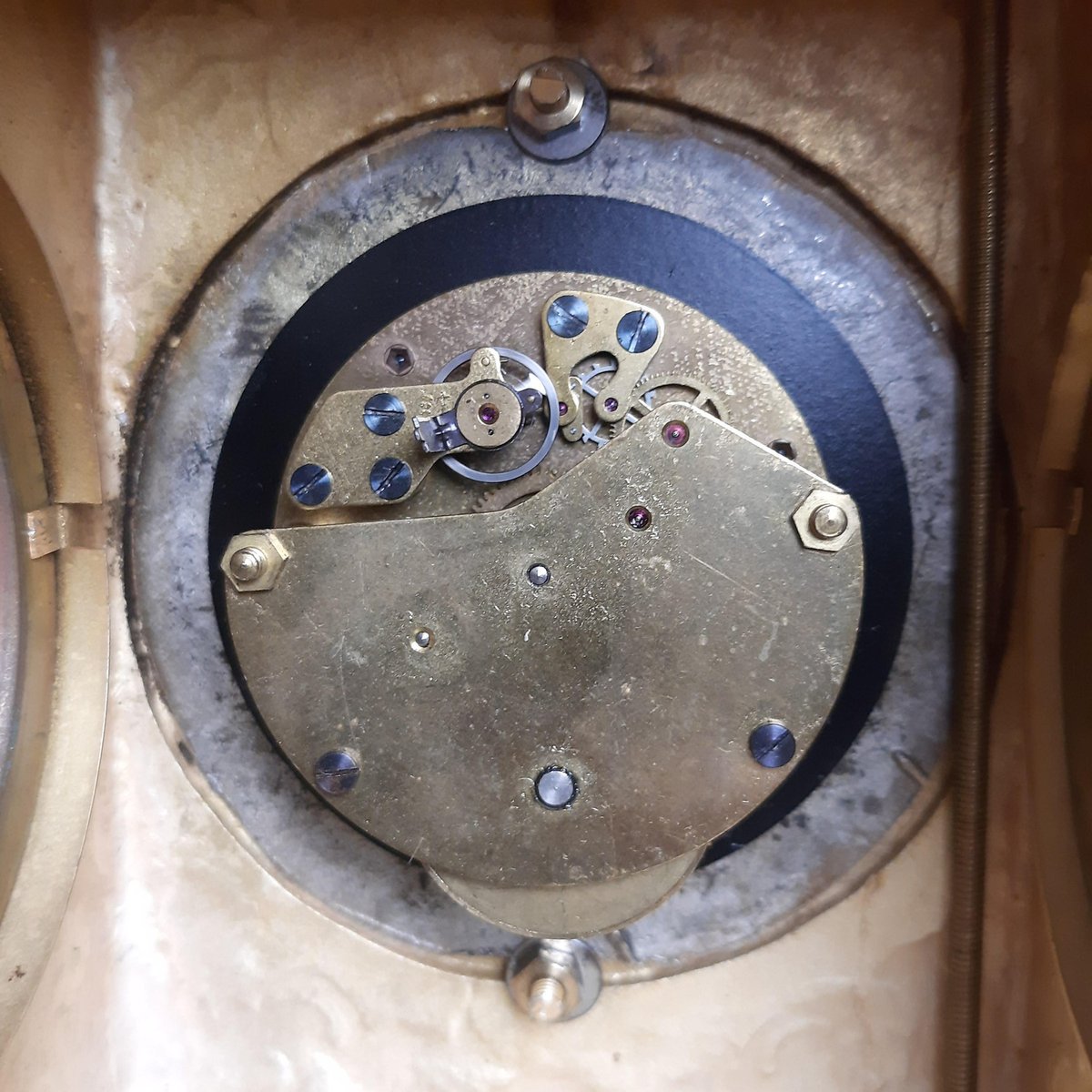 Baroque Mechanical Table Clock in Golden Brass, 1950 for sale at Pamono