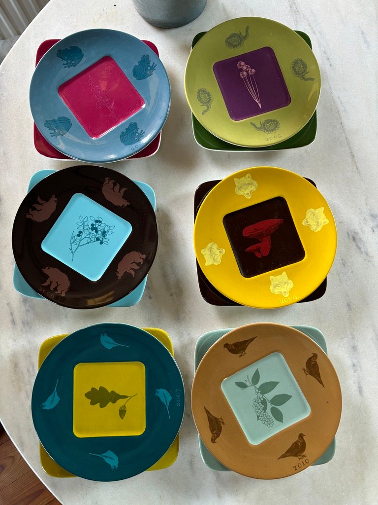 Arabia Finland Plates, 2001, Set of 12 for sale at Pamono