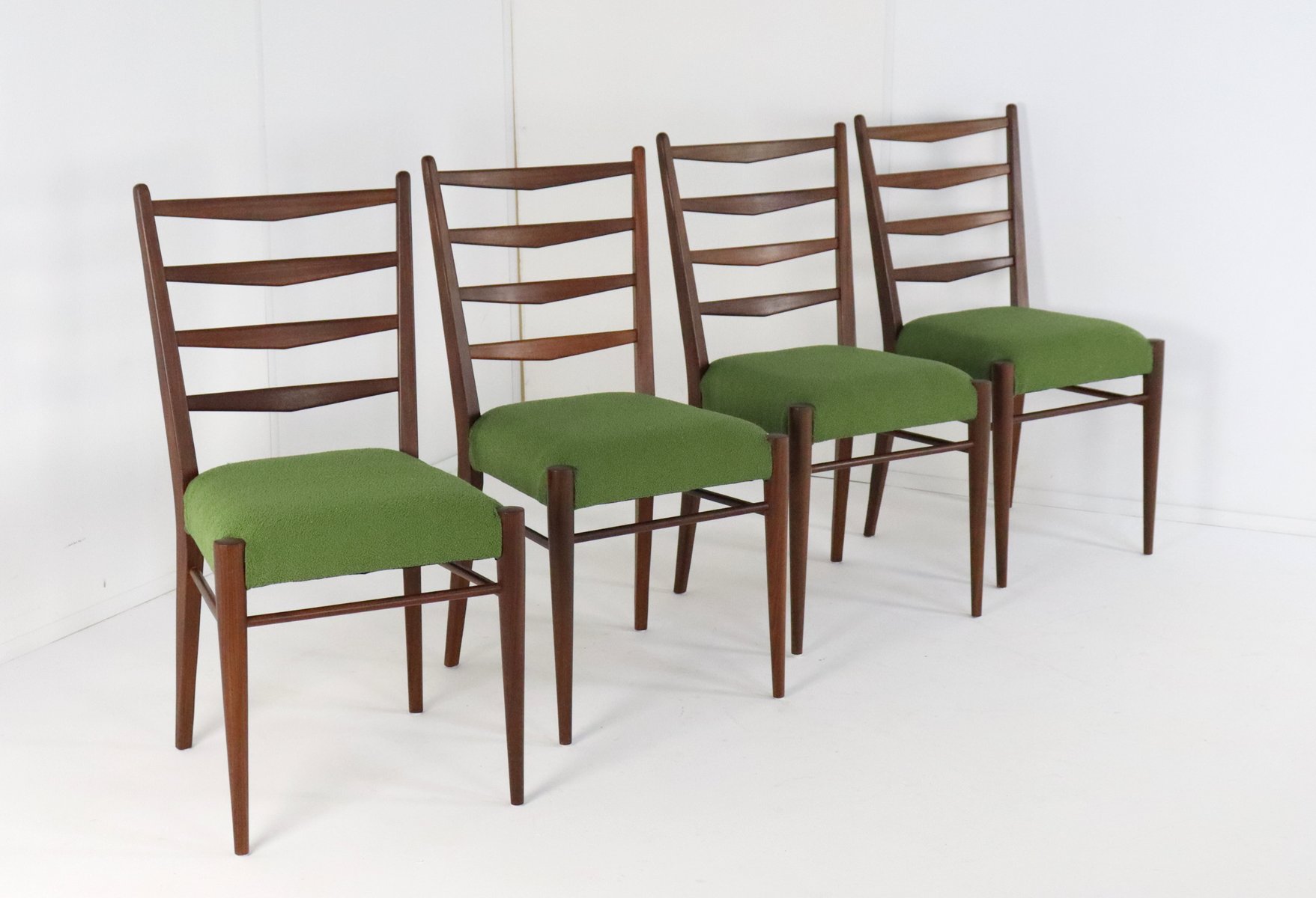 St09 Chairs from Pastoe, 1960s, Set of 4 for sale at Pamono