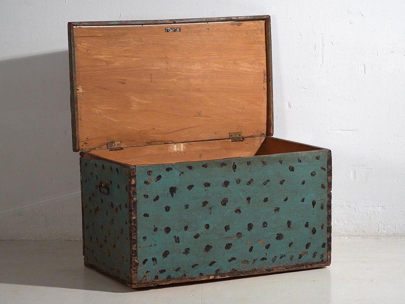 Vintage Mint Green Storage Trunk, 1920 for sale at Pamono