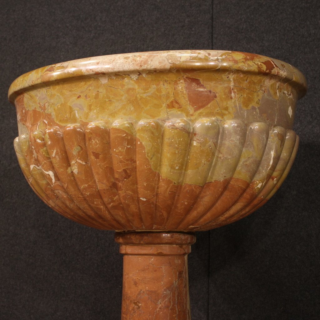 Antique Verona Red Marble Tub, 1880 for sale at Pamono