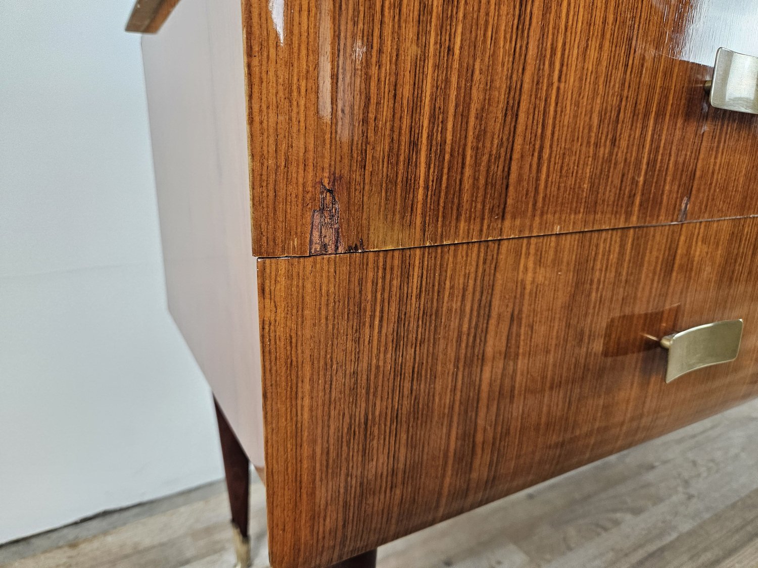 Mid-Century Chest of Drawers in Mahogany Root with Glass Top, 1960 for ...