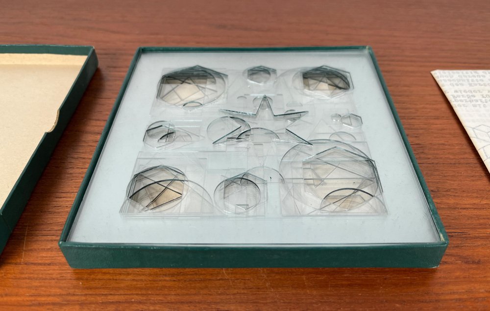 Mid-Century German Form Und Farbe Stencil Set, 1960s for sale at Pamono