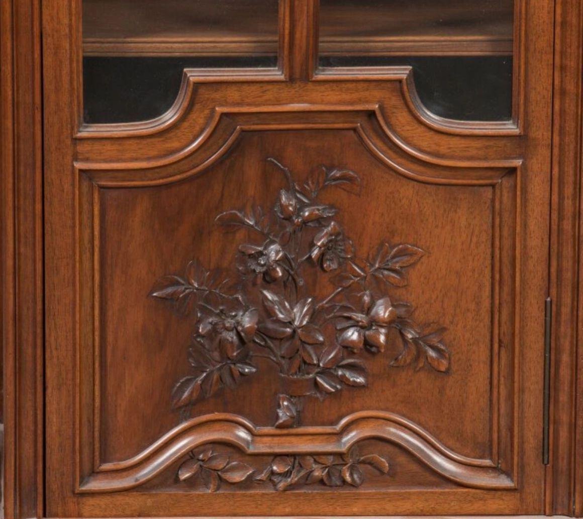 Carved Display Cabinet in Mahogany and Walnut with Floral Decoration ...