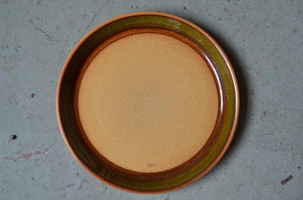 Vintage Esso Stoneware Plates, 1970s, Set of 6 for sale at Pamono