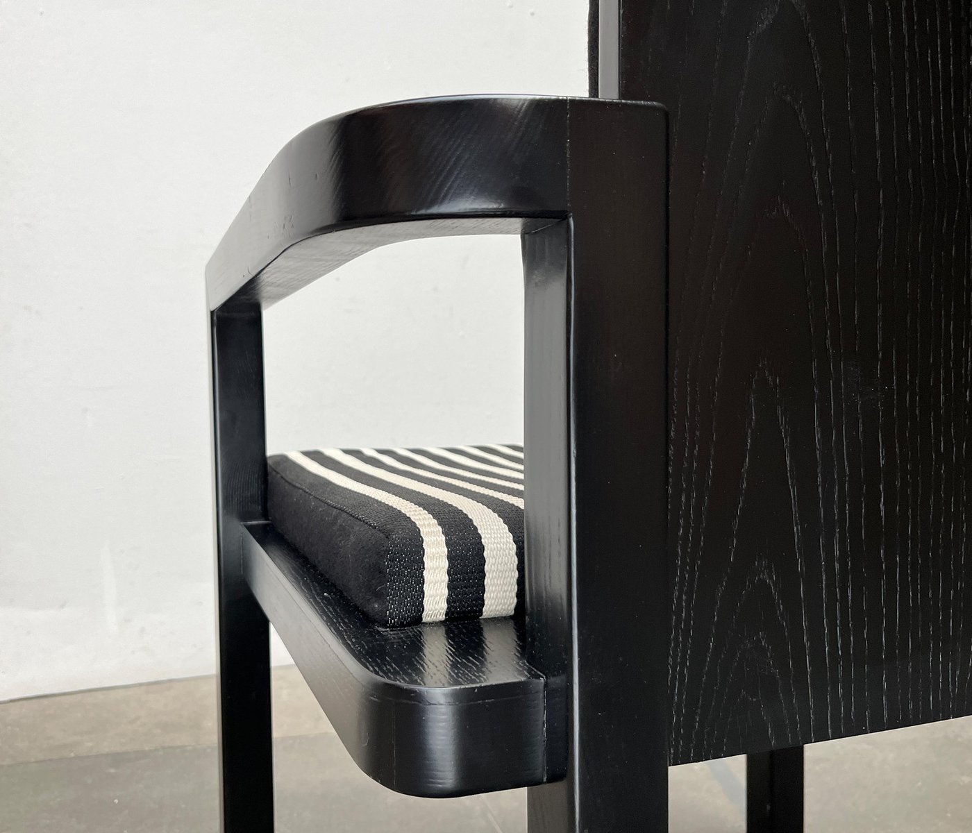 German Model D51 Fagus Armchair with Bauhaus Pattern Cushion by Walter ...
