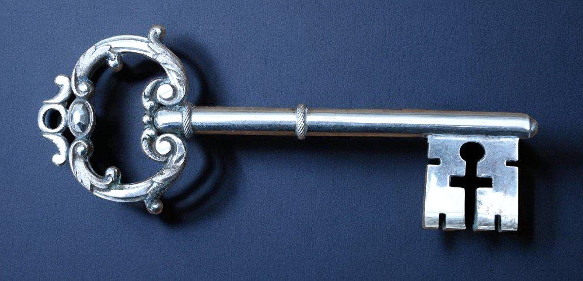 Antique Silver Ceremonial Presentation Key, 1838 for sale at Pamono