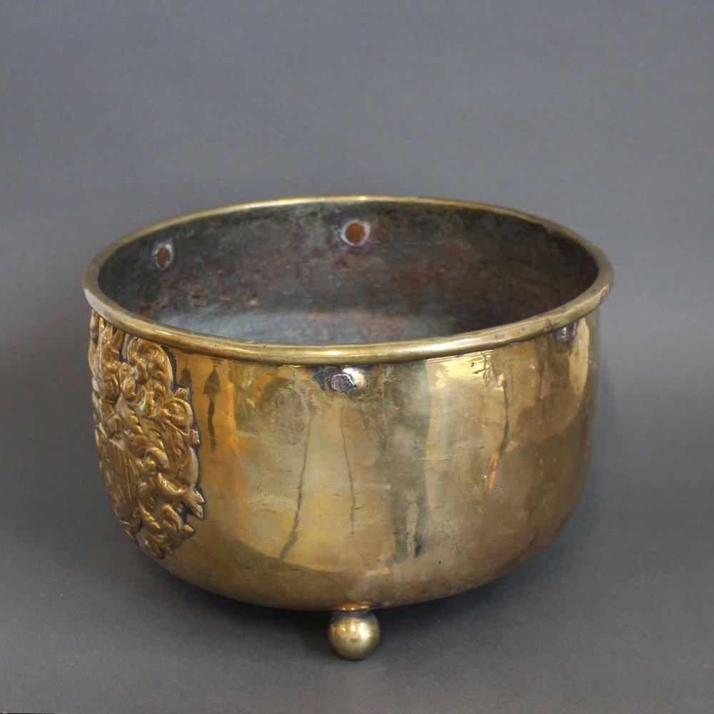 French Brass Cachepot, 1700s for sale at Pamono