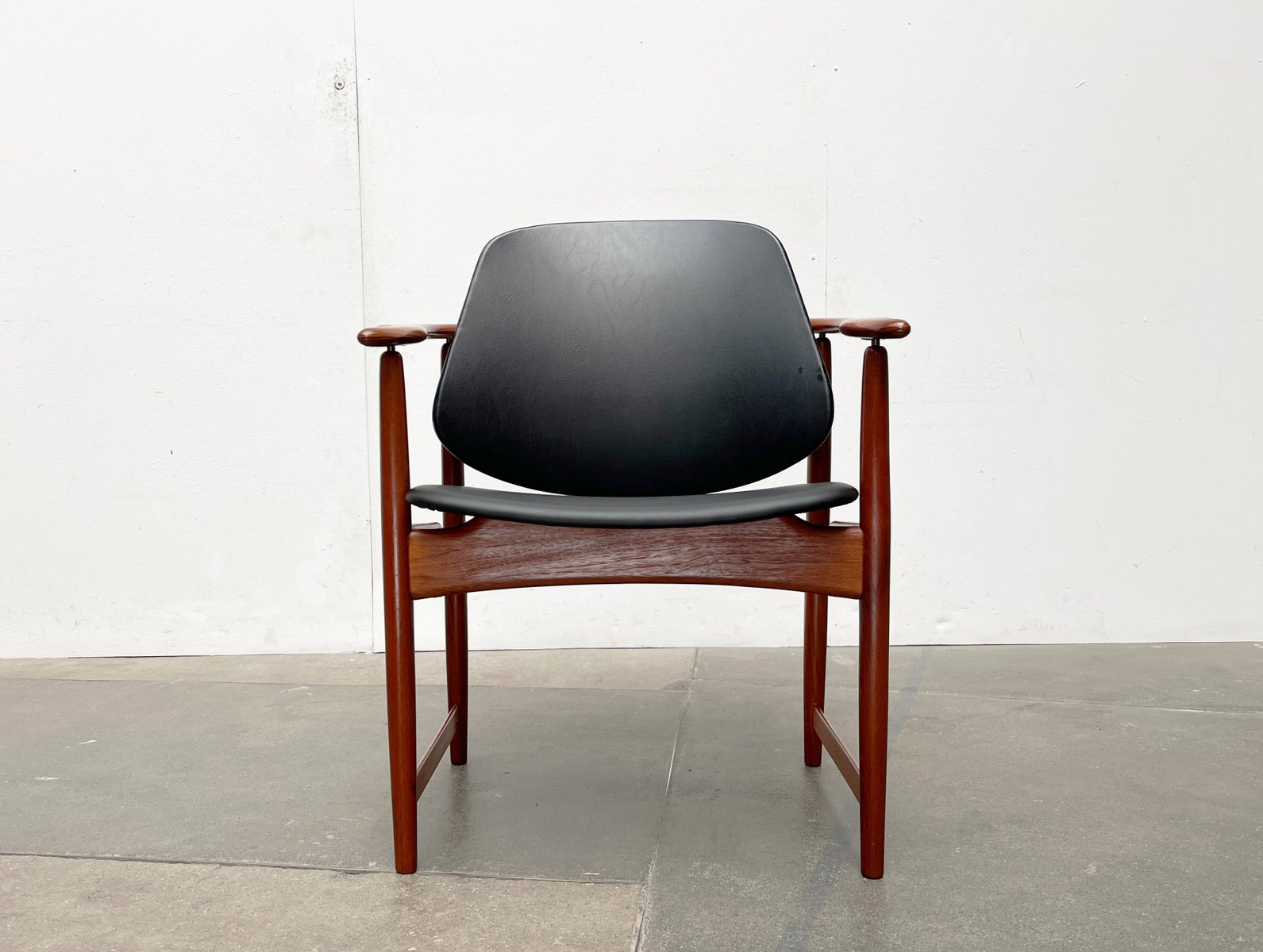 Mid-Century Danish Teak King Chair by Arne Hovmand Olsen for Onsild ...