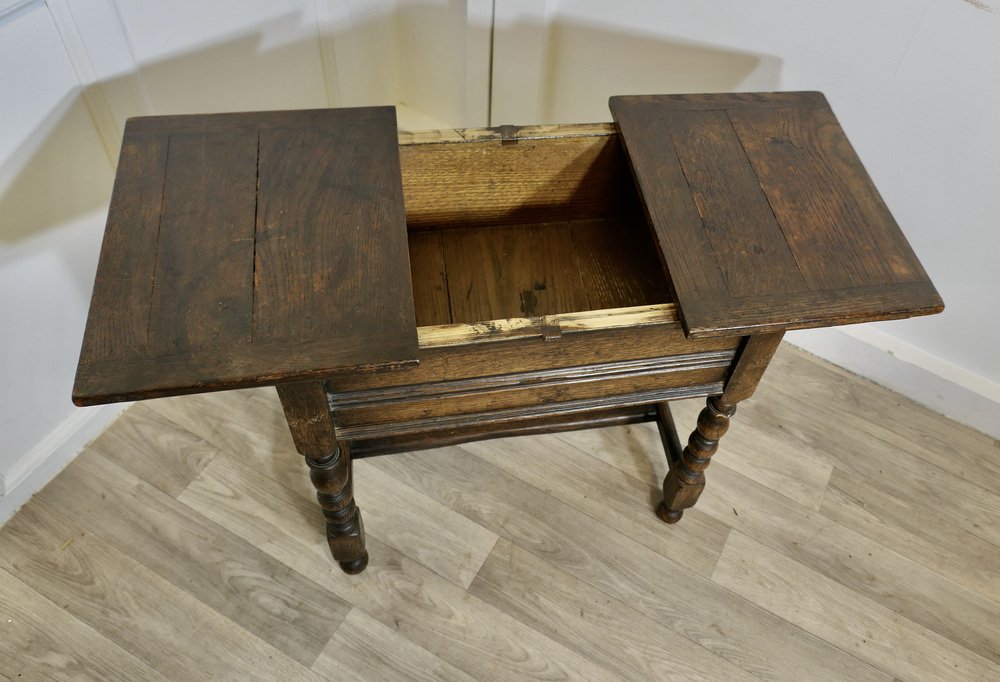 Oak Joint Side Table for sale at Pamono