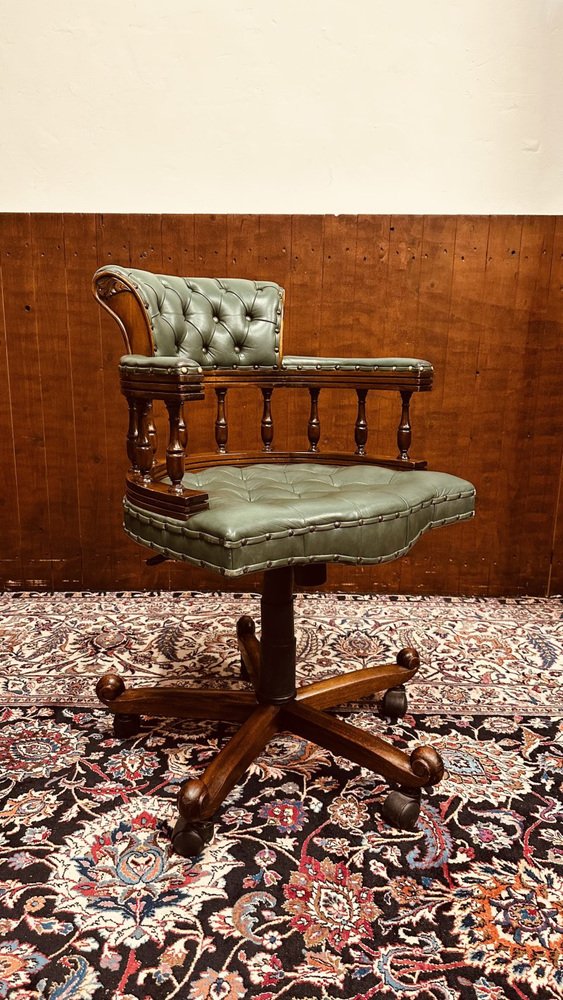 English Classic Chesterfield Desk Chair for sale at Pamono