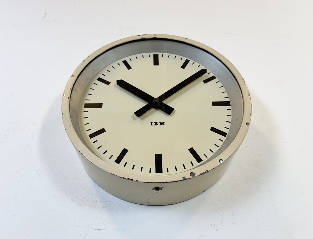 Industrial Factory Beige Wall Clock from IBM, 1950s for sale at Pamono