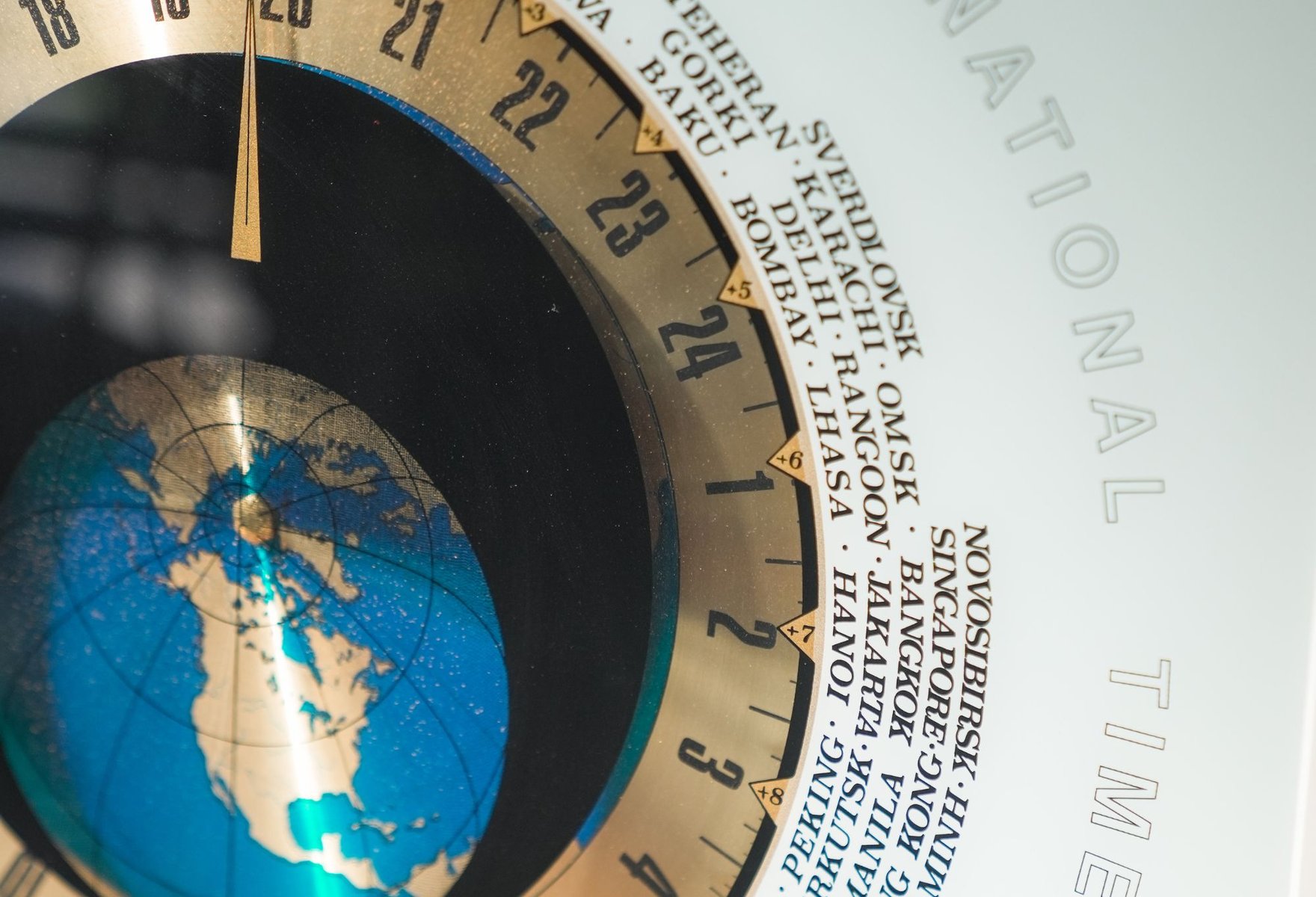 Time Comparison World Clock, 1980s for sale at Pamono