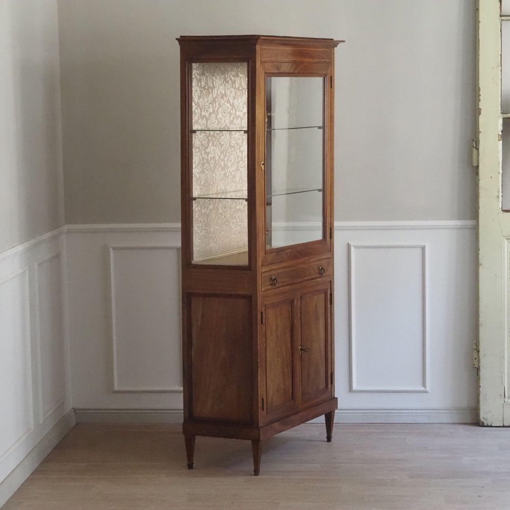 Vintage Showcase Cabinet, 1920 for sale at Pamono