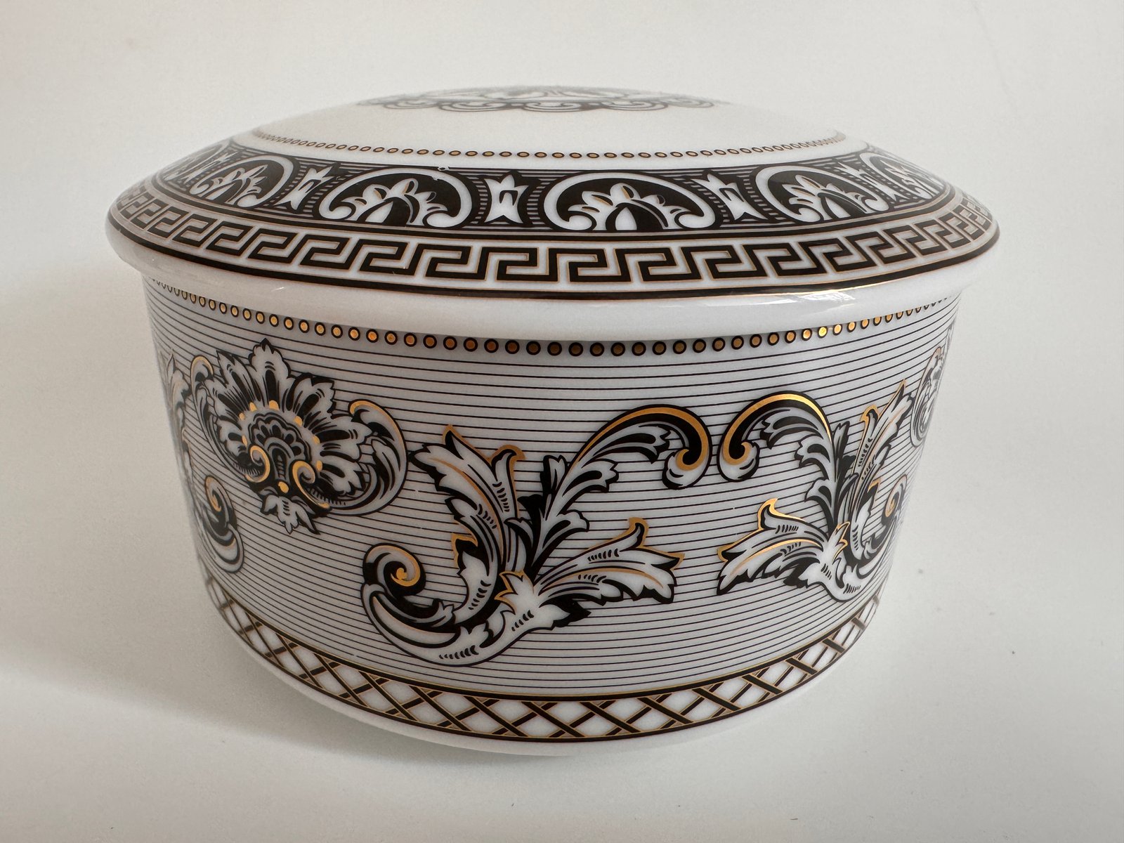 Maqueterie Box with Lid by Versace for Rosenthal, 1990s for sale at Pamono