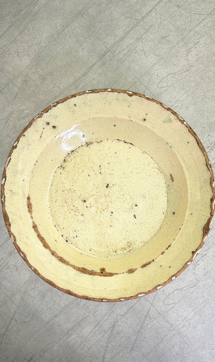 Antique Rustic Scallop Edge Plate for sale at Pamono