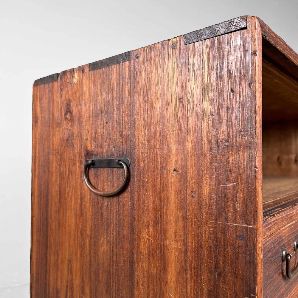 Japanese Tansu Traditional Chest of Drawers, 1890s for sale at Pamono
