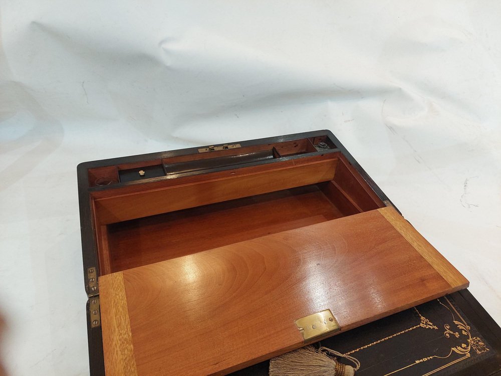Victorian Burr Walnut and Brass Inlaid Writing Slope Box for sale at Pamono