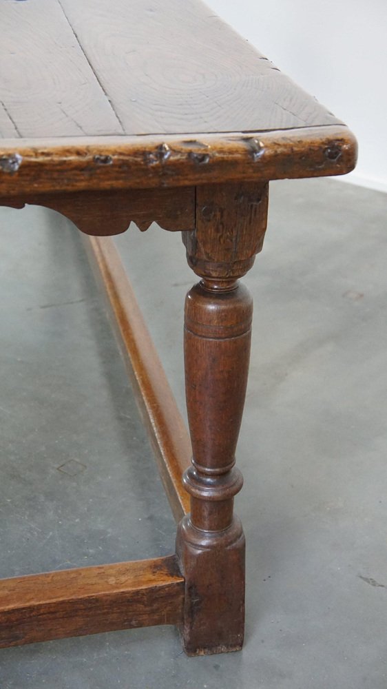 Large 17th Century English Oak Refectory Dining Table for sale at Pamono