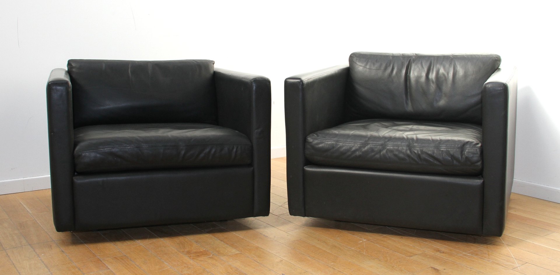 Club Chair from Knoll International for sale at Pamono