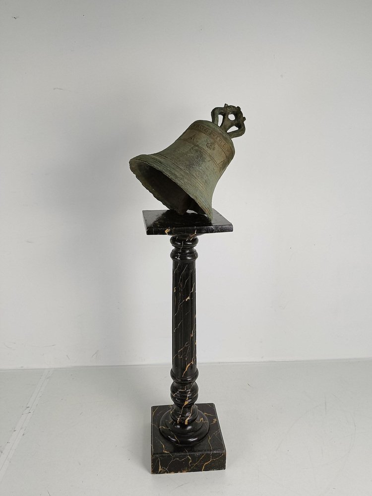 Antique Church Bell, 1679 for sale at Pamono