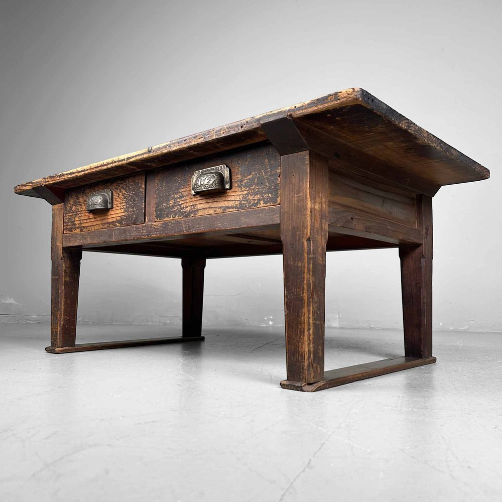 Japanese Traditional Low Writing Table, 1920s for sale at Pamono
