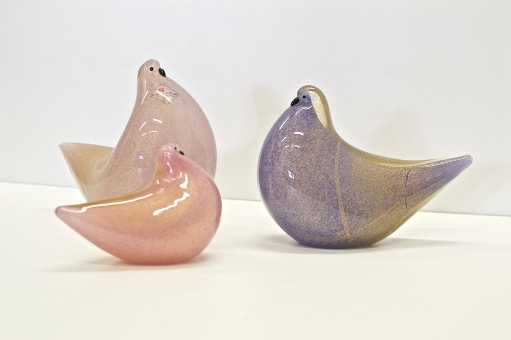 Glass Pigeons by Barovier & Toso, 1980s, Set of 3 for sale at Pamono