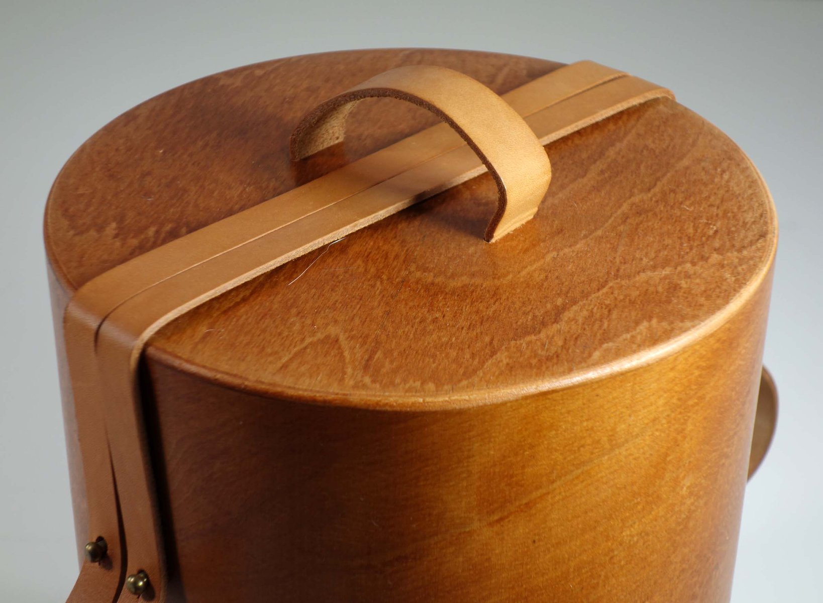 Italian Wooden and Leather Box by Ingo Knuth for DNK Daniela Mola, 1970 ...