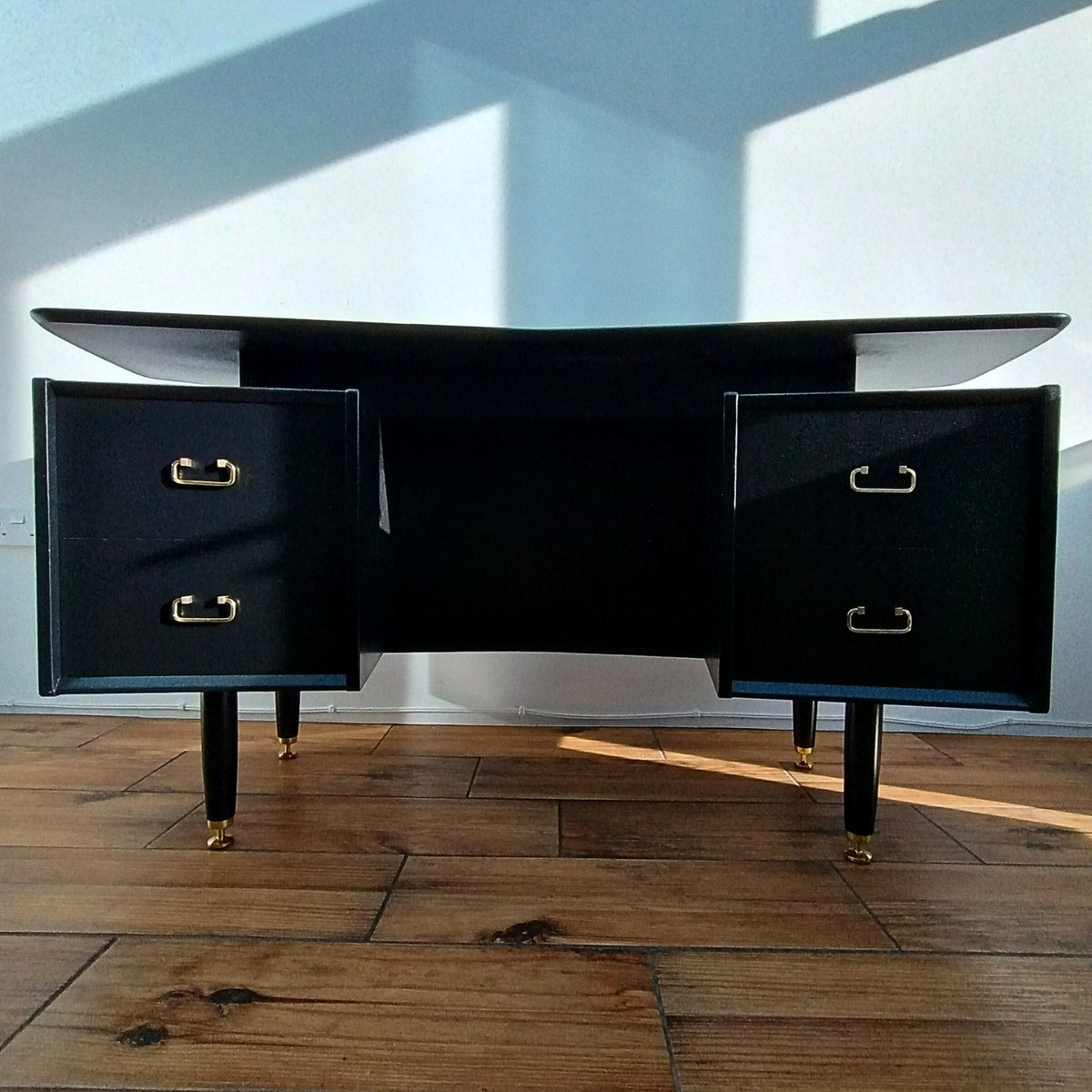 Mid-Century Librenza Curved Dressing Table by E Gomme for G-Plan, 1950 ...