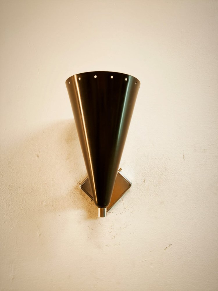 Wall Light with Adjustable Joint and Switch on the Base for sale at Pamono