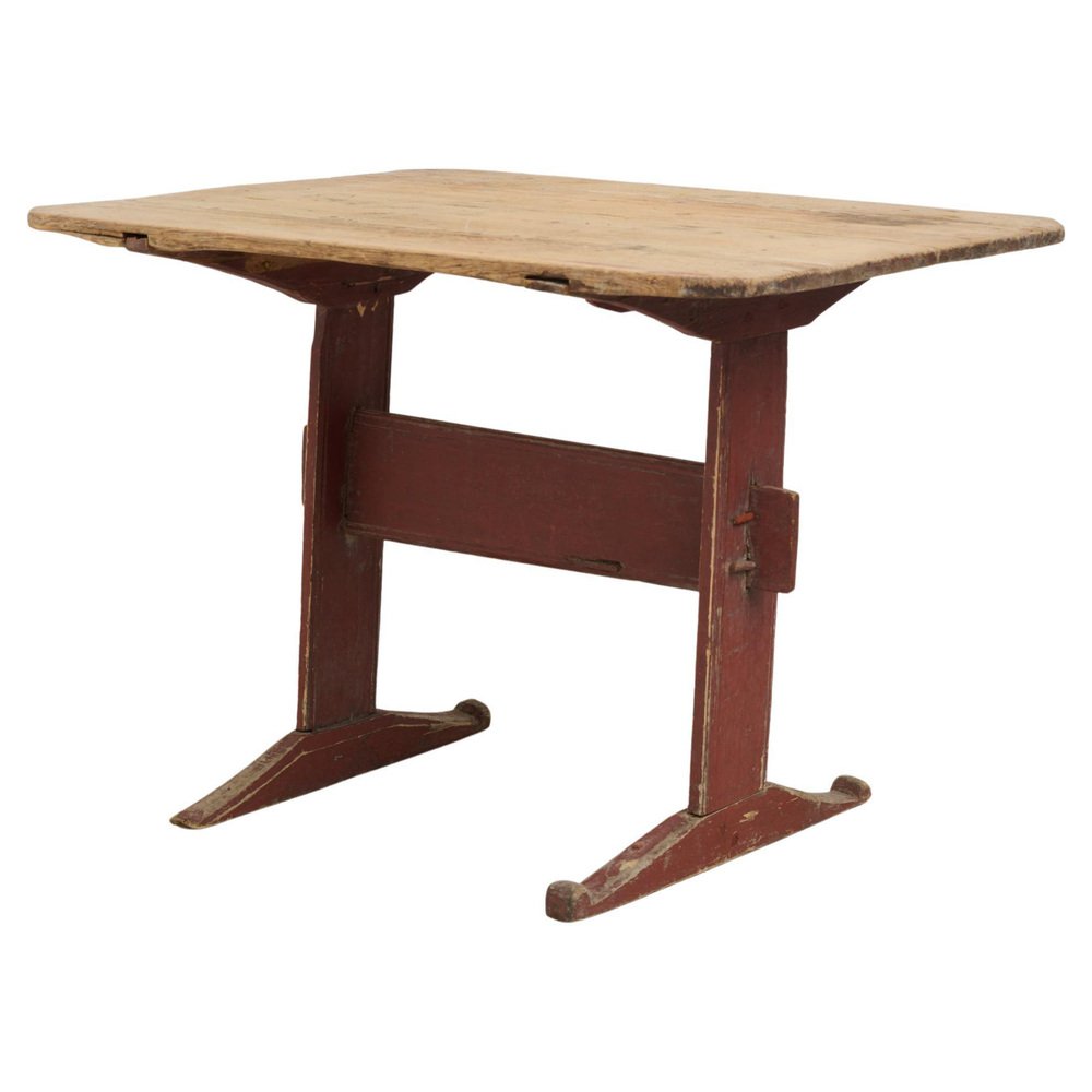 Small Folk Art Table in Pine, 1700s for sale at Pamono