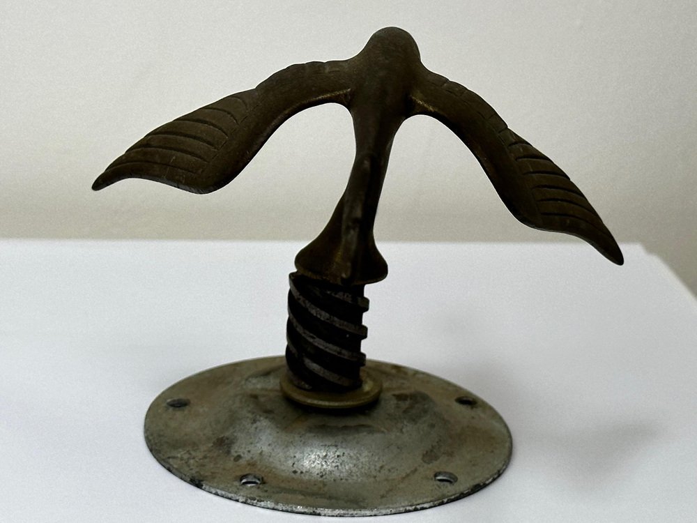 British Art Deco Flying Stork Car Mascot Figurine in Brass, 1930s for ...