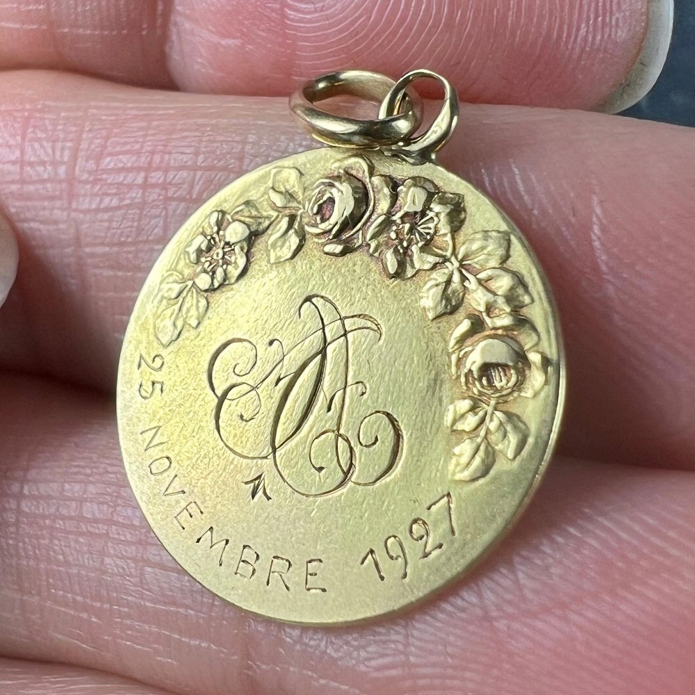 French St Therese 18k Yellow Gold Religious Medal Pendant, 1920s for ...