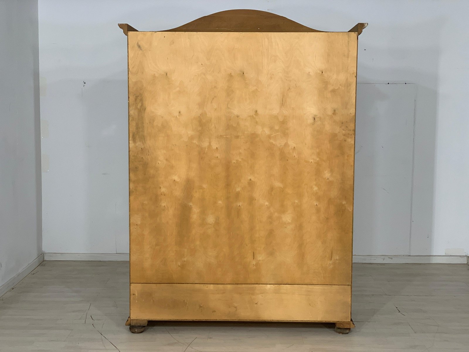 Antique German Wardrobe, 1900 for sale at Pamono