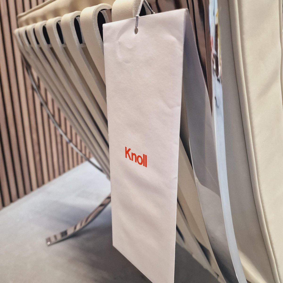 Barcelona Chair by Ludwig Mies van der Rohe for Knoll Inc. / Knoll International for sale at Pamono