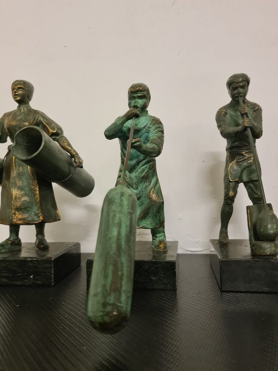 Bronze Figures Depicting Glass Process, 1980s, Set of 4 for sale at Pamono